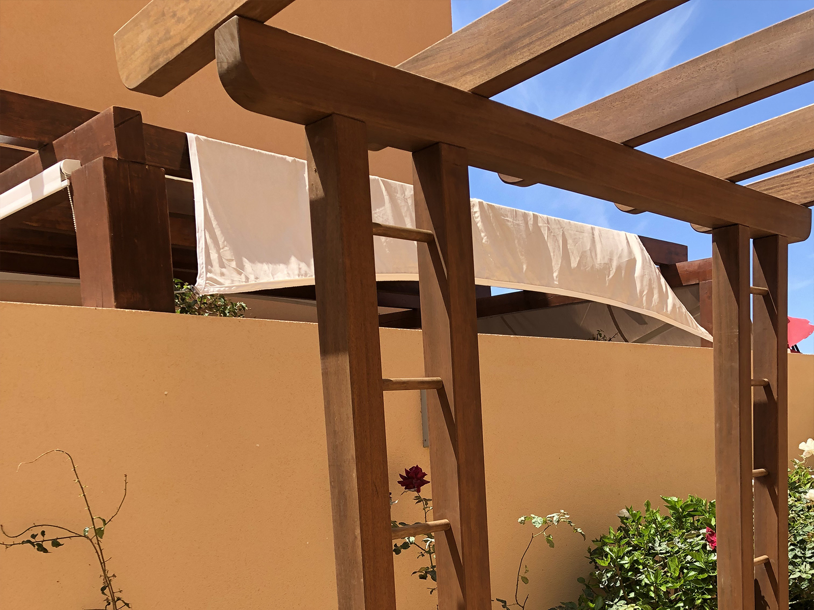 Pergolas - Nuestros servicios - es - Holzbau Element